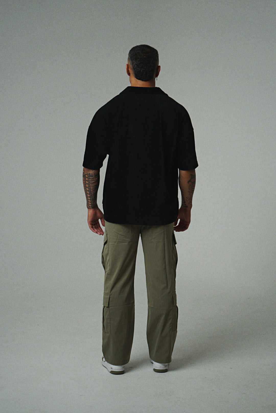 Relaxed Polo - Black. – Étienne Clo